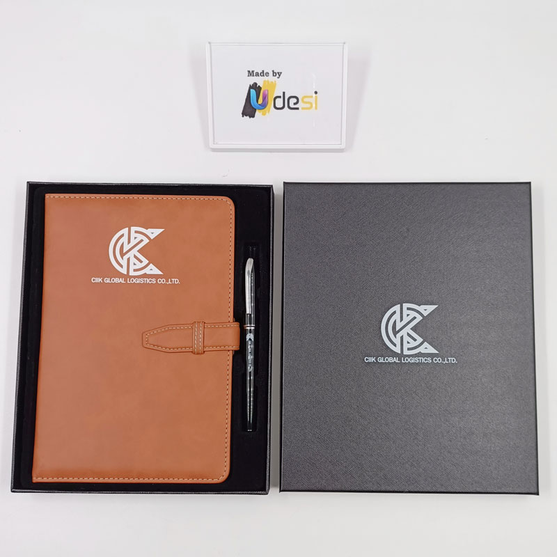 สมุดโน๊ตปกหนังสไตล์พรีเมี่ยม (ขนาด A5) - Udesi